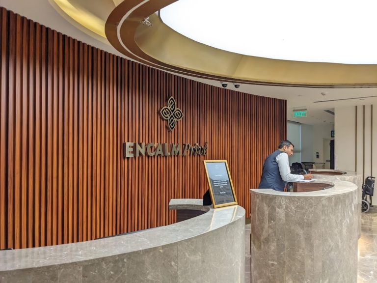 【ラウンジ】デリー空港ターミナル3 国際線ENCALM Priveラウンジ - つれづれ天竺記